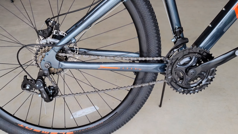 Why Bike Chain Keeps Falling Off? 5 Possible Reasons - String Bike