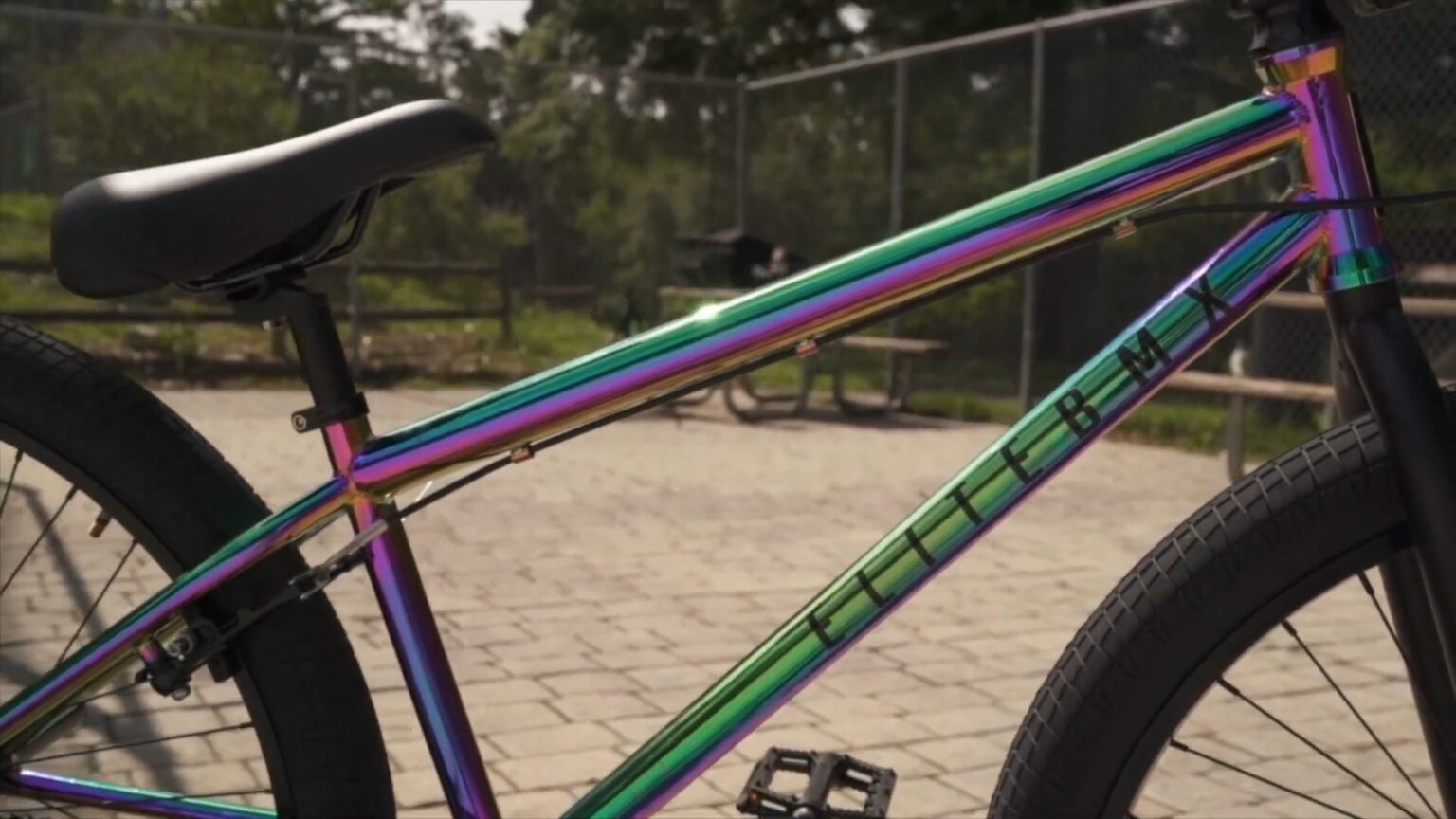 26 vs 29 BMX (8 Key Differences Explained) - String Bike