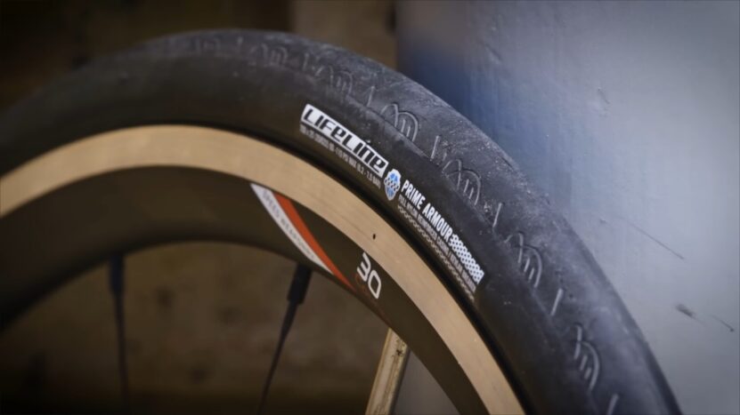 Are Wider Tires Better (7 Types Explained) - String Bike
