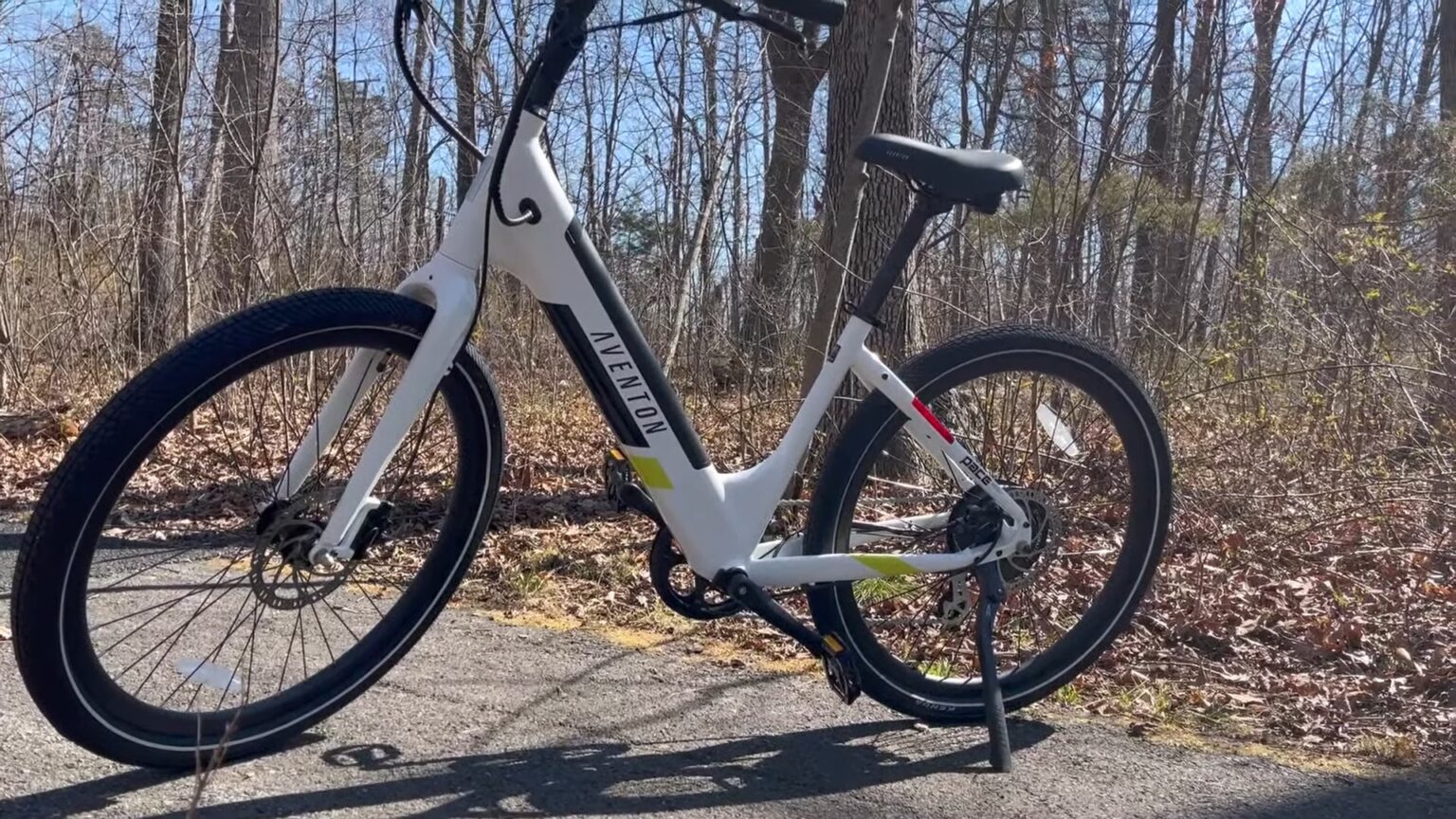 Aventon Pace 350 vs 500 (Key Difference Explained) - String Bike