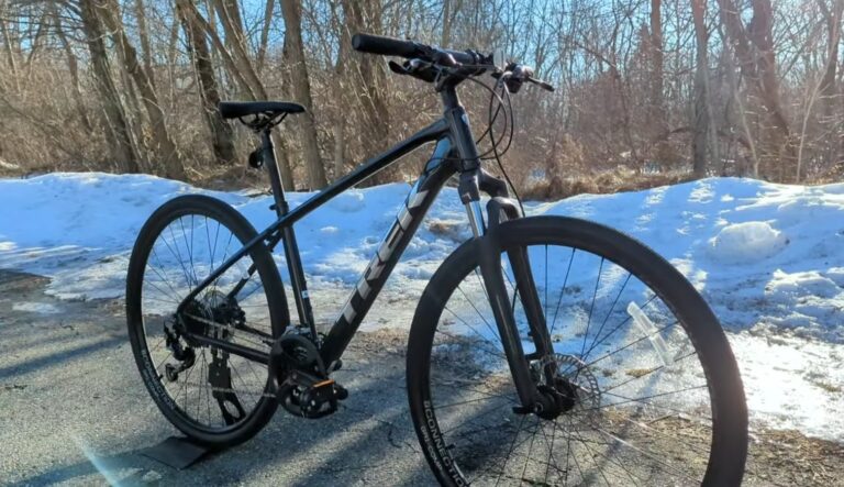 Trek Marlin vs Dual Sport (11 Key Differences) - String Bike