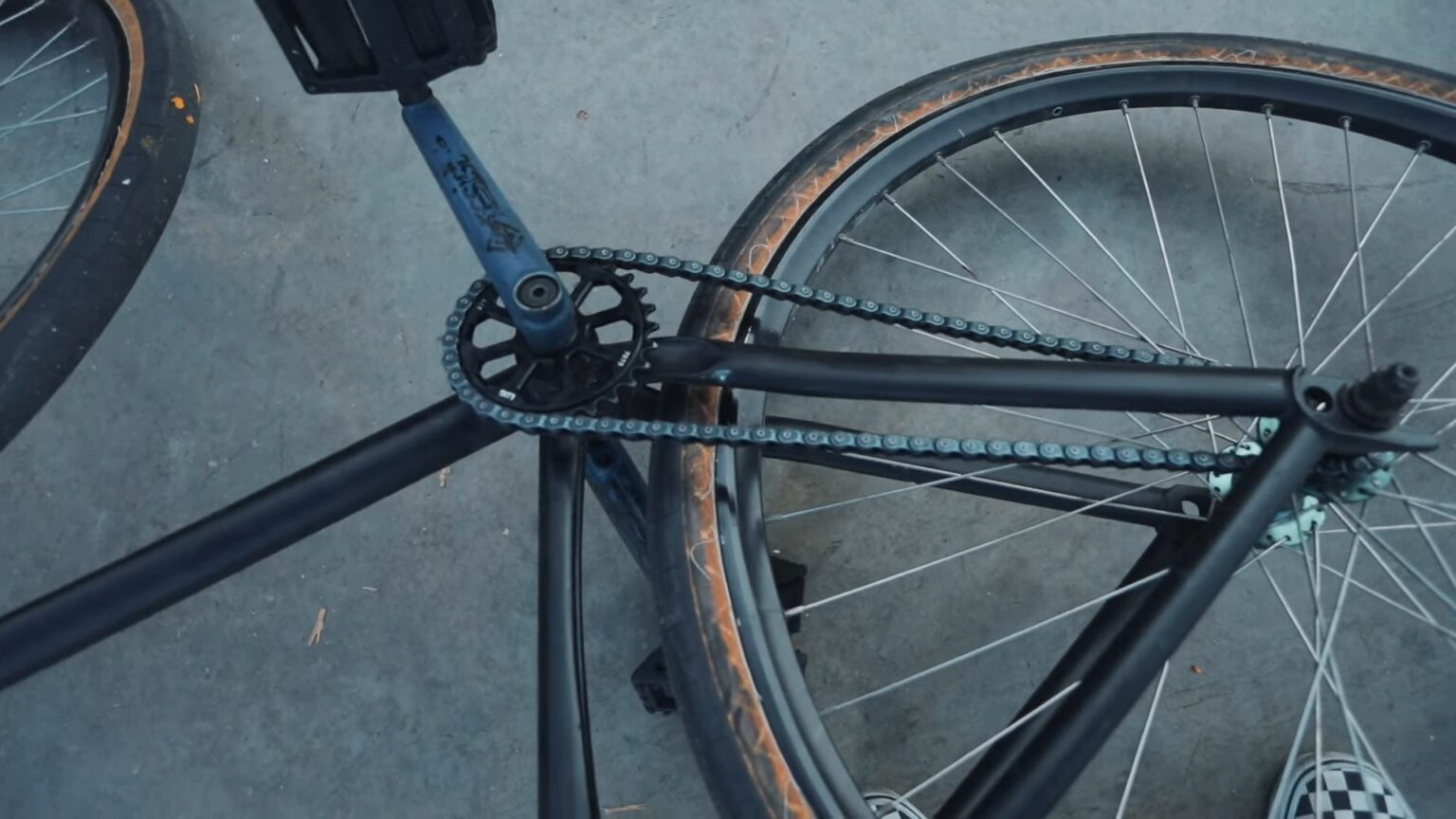 26 Inch Vs 29 Inch Bike (Key Differences Explained) - String Bike