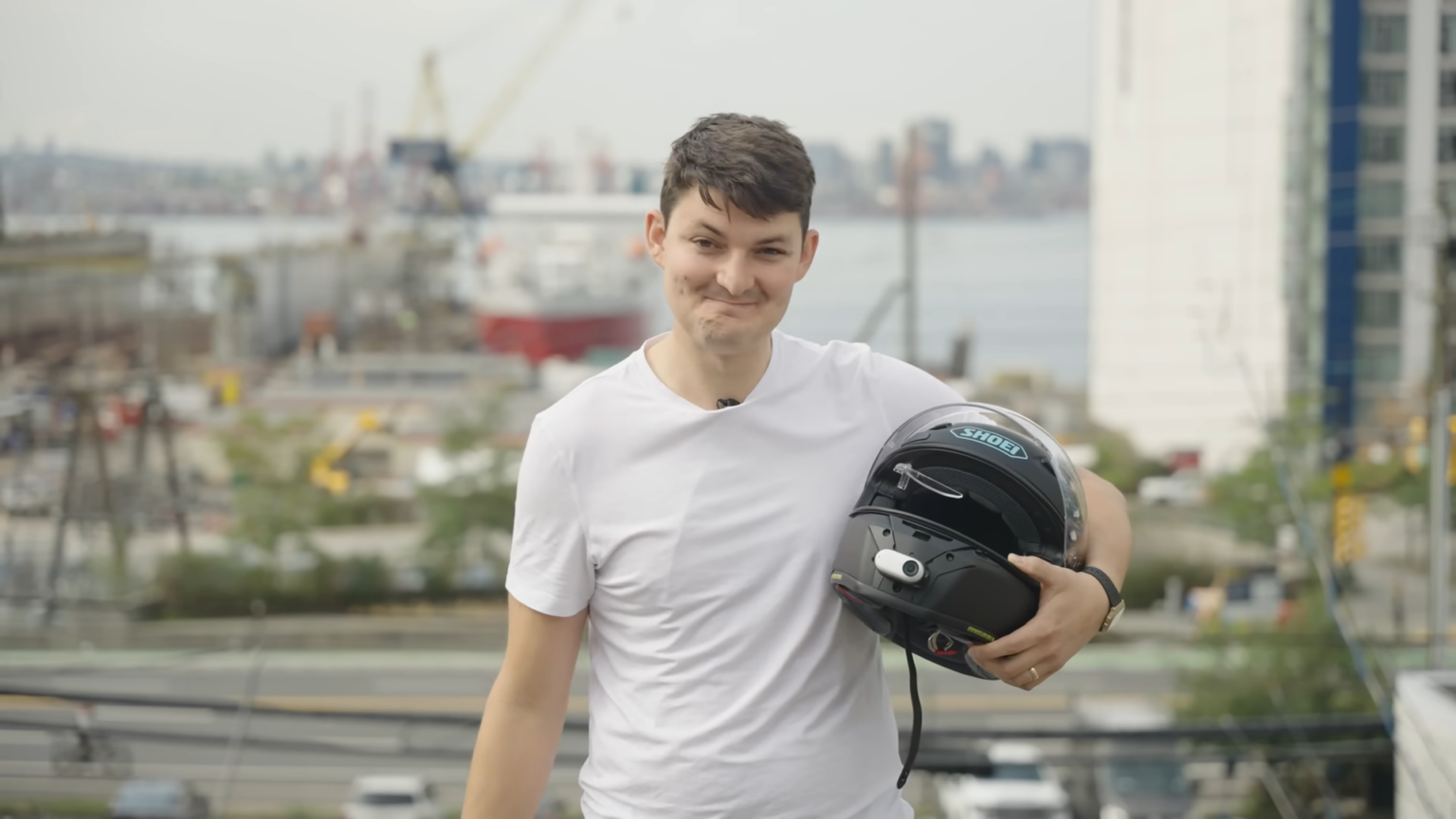 Full Face vs Open Face Helmet (10 Key Differences) - String Bike