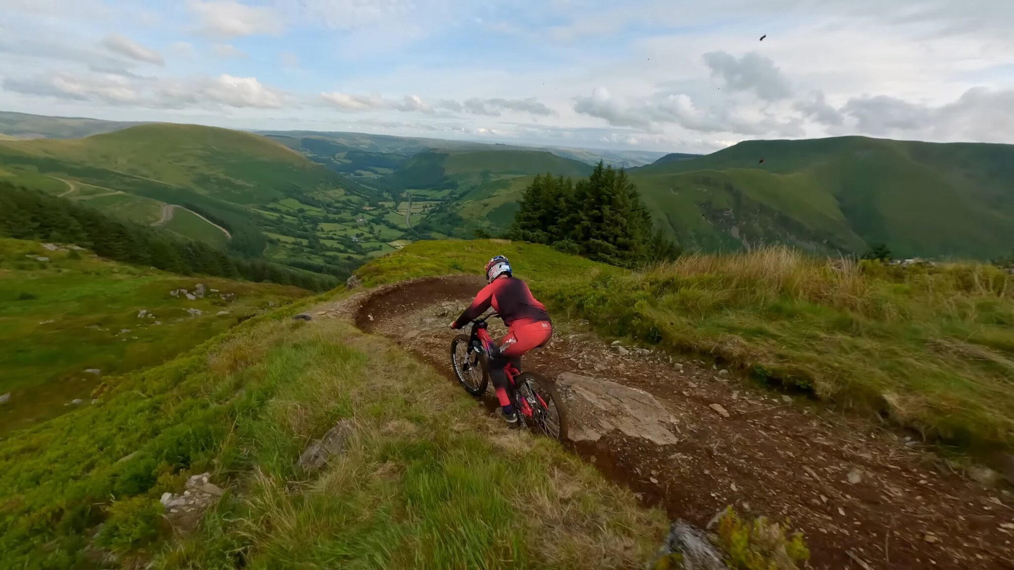 7 Key Mountain Bike Features - Deep Dive Into Essentials - String Bike