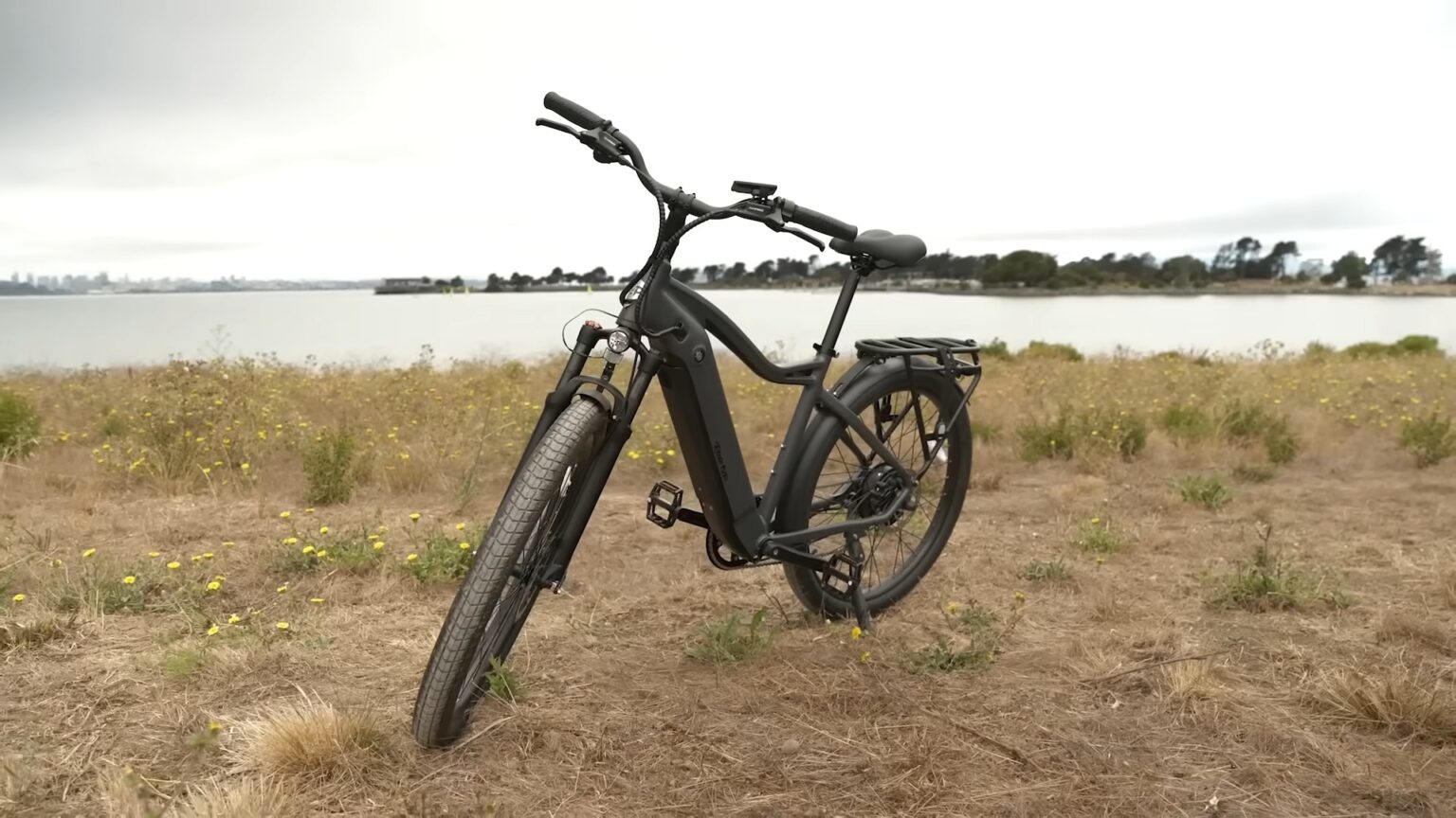 Aventon Bike Vs Ride1Up Bike (4 Key Differences Explained) - String Bike