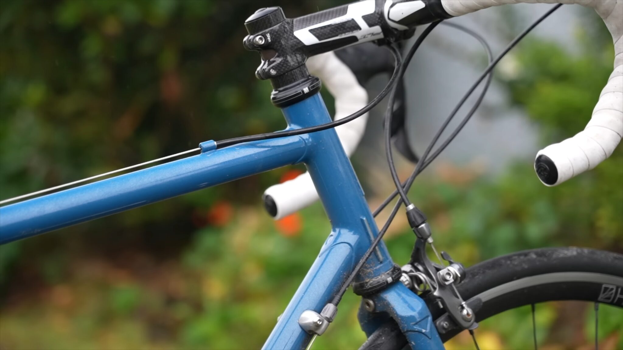 Are Bike Frames Hollow (Expalined) - String Bike