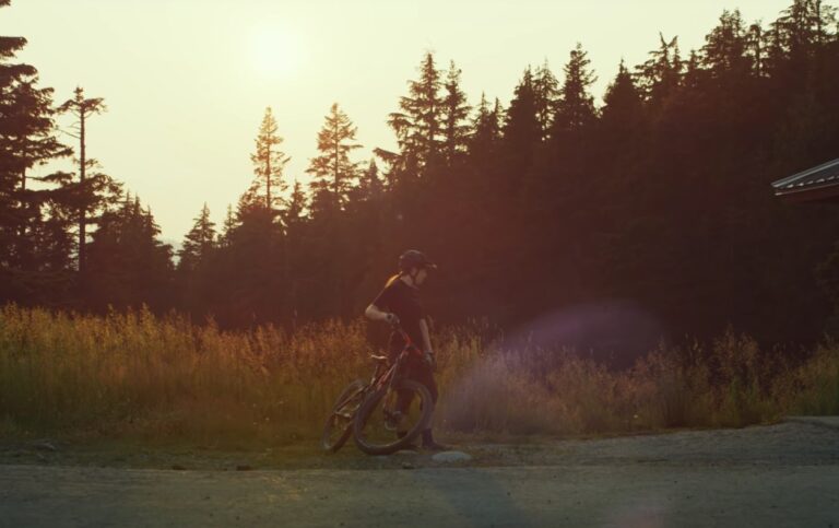 BMX Vs Mountain Bike (7 Differences Which One Is Better) - String Bike