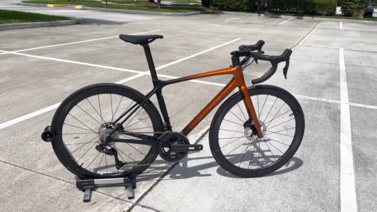 Giant TCR's Road Dominance - Mastering Speed and Precision - String Bike