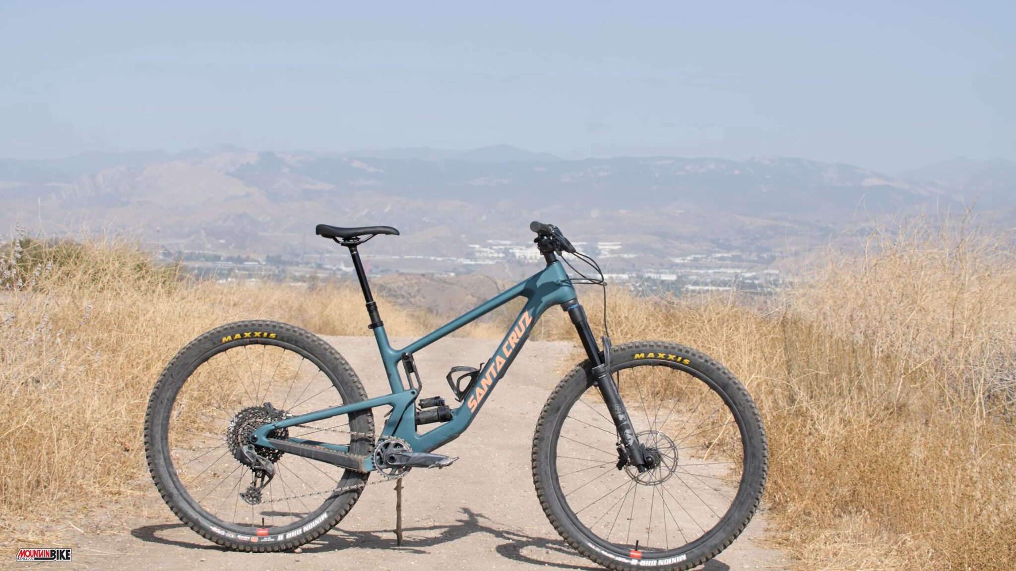 Santa Cruz Hightower vs 5010 - String Bike