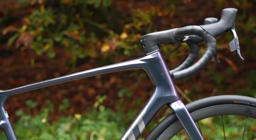 The Ultimate Ride: Exploring the Giant Defy Bicycle - String Bike