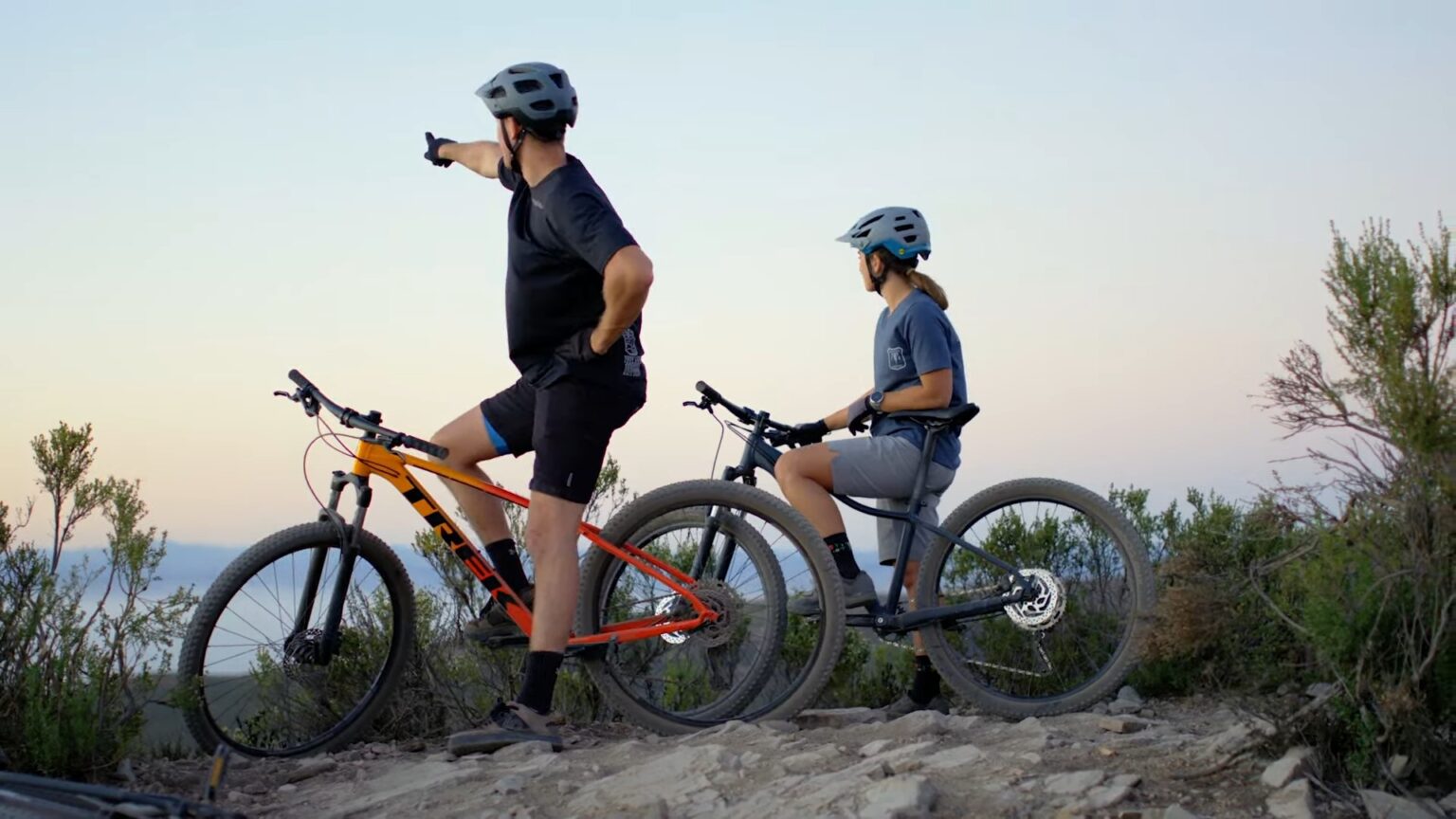 Trek Verve vs Marlin (8 Key Differences) - String Bike