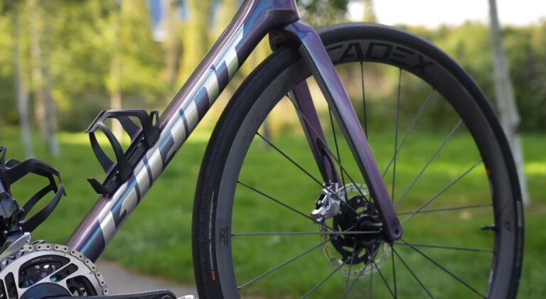 The Ultimate Ride: Exploring the Giant Defy Bicycle - String Bike