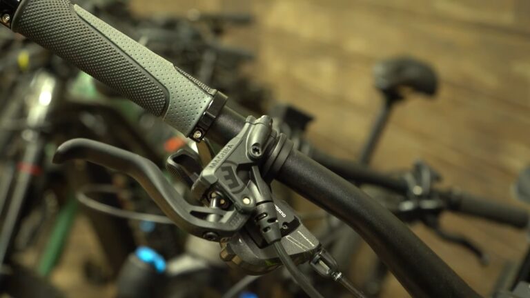 How to Adjust Bike Brakes - Step-by-Step Tutorial - String Bike